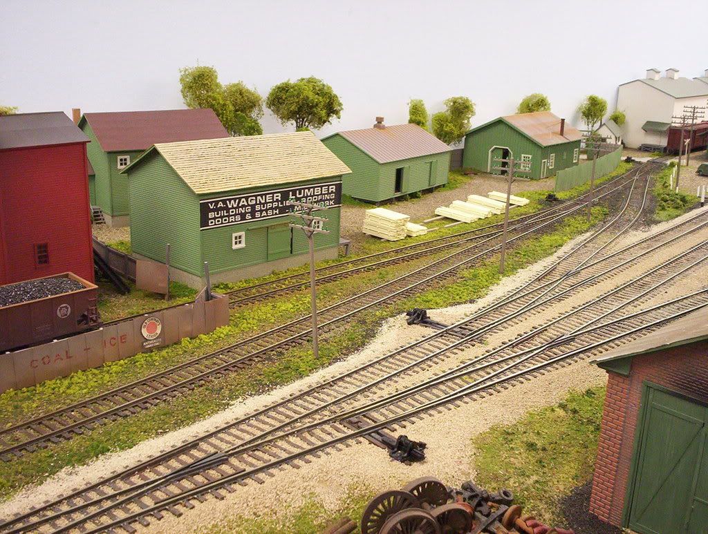 How to Transition Cork Roadbed from Mainline to Yard Tracks? - Layouts and layout building ...